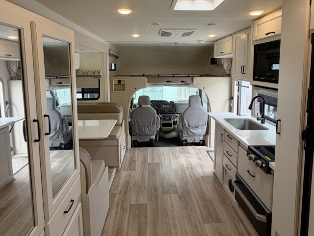 Class C Motorhome Remodel – RV Renovation by Custom Way - RV Repair by ...