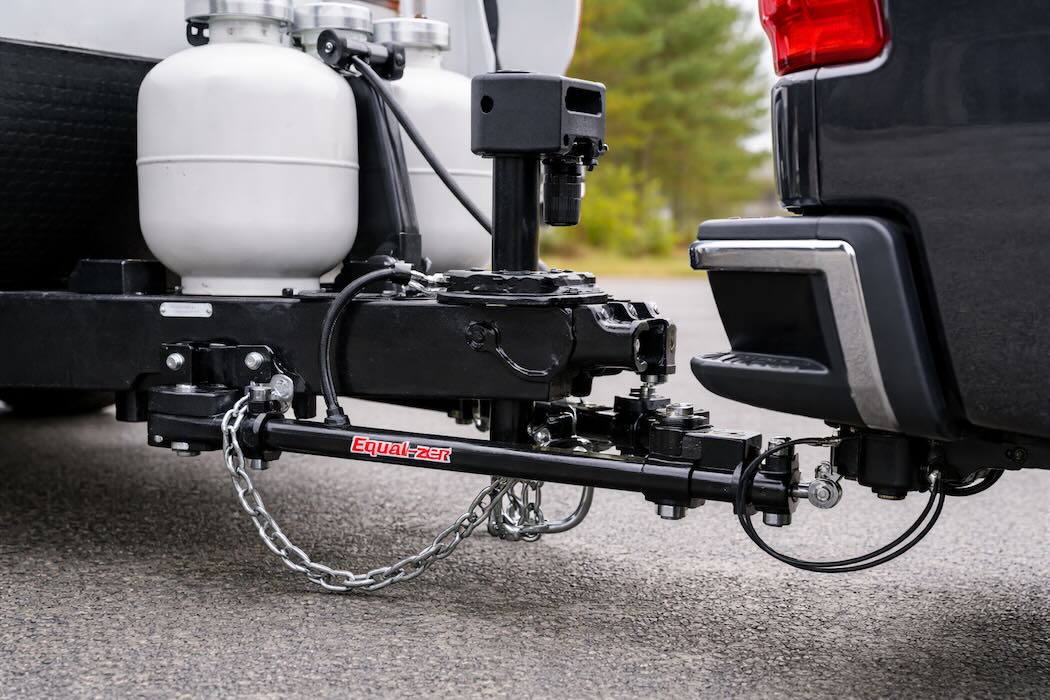 How to stop rv trailer sway? - RV Repair by Custom way in California